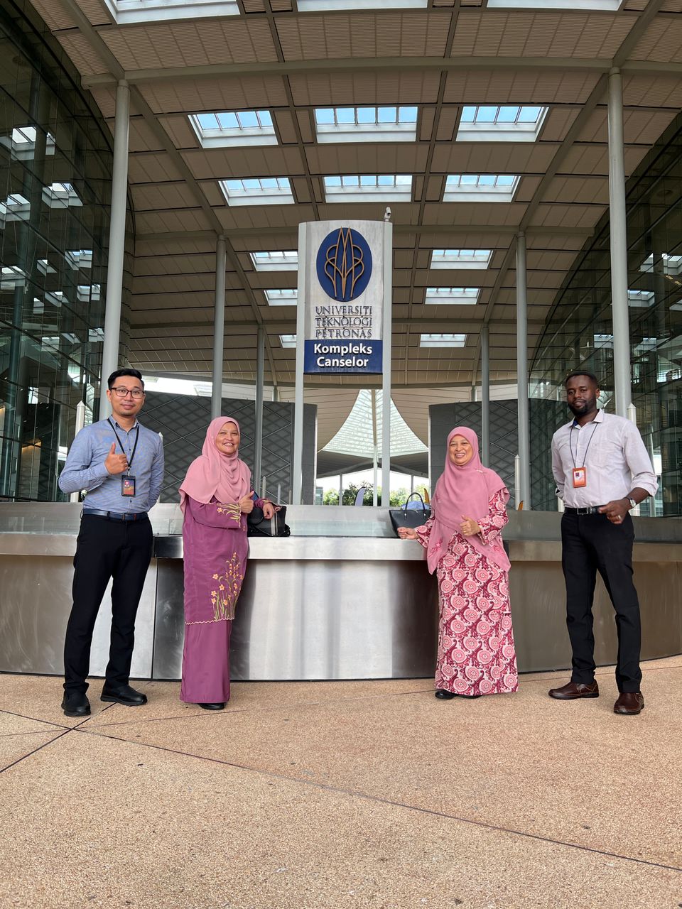 UiTM IBDAAI's Close-Out Meeting and Site Visit to UTP CeRDaS - CERDAS-UTP
