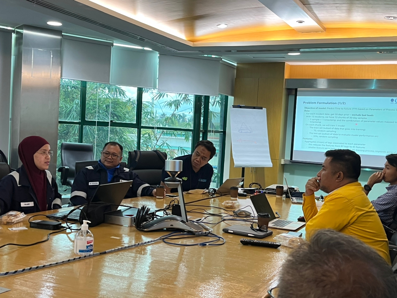 UTP CeRDaS at PETRONAS Methanol Labuan - Final Project Progress ...