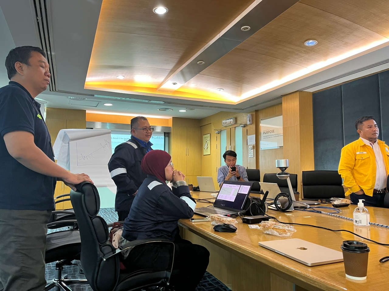 UTP CeRDaS at PETRONAS Methanol Labuan - Final Project Progress ...