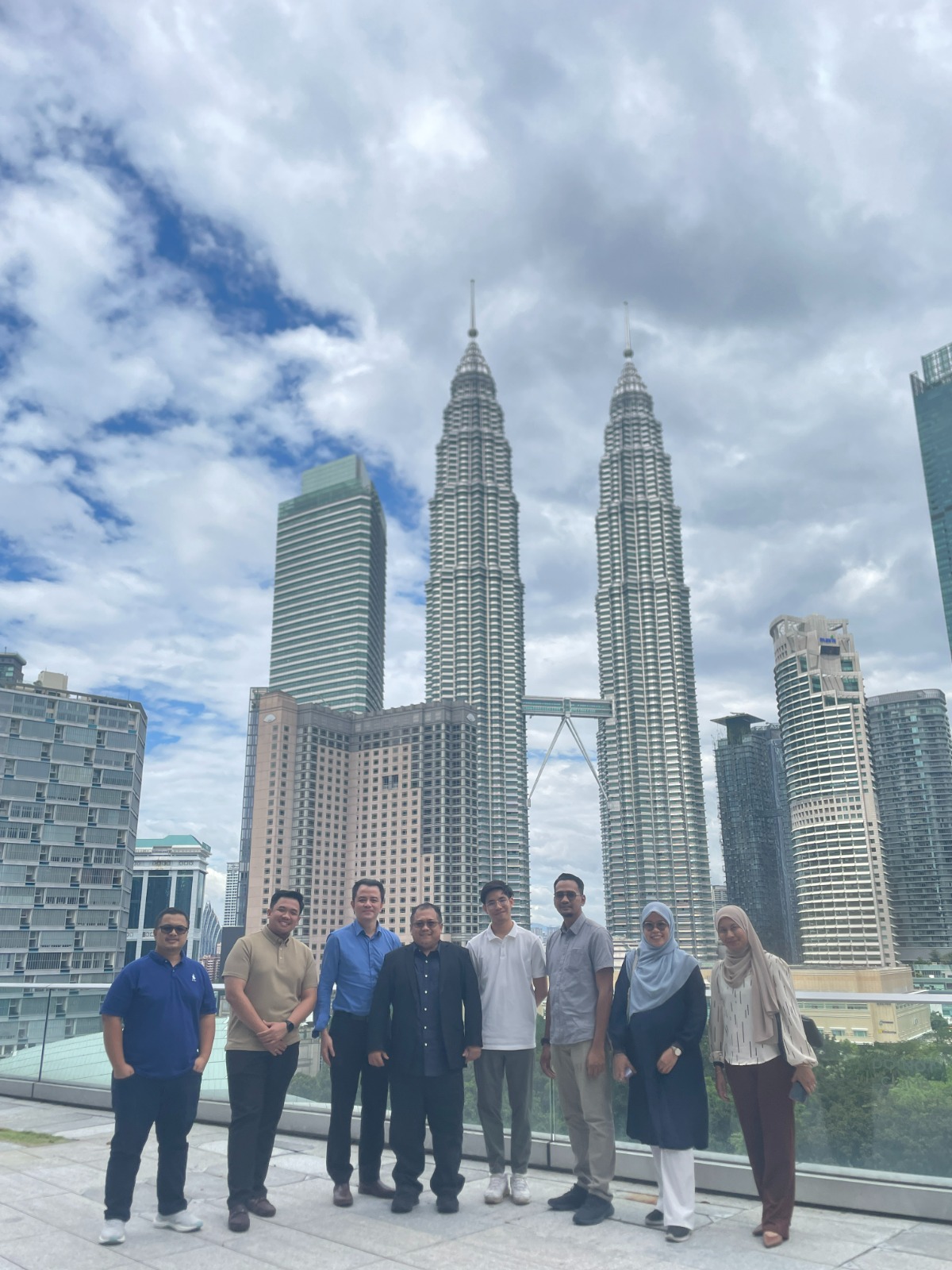 EPOMS & UTP CeRDaS @ CAPE- Meeting and Discussion on Collaboration ...